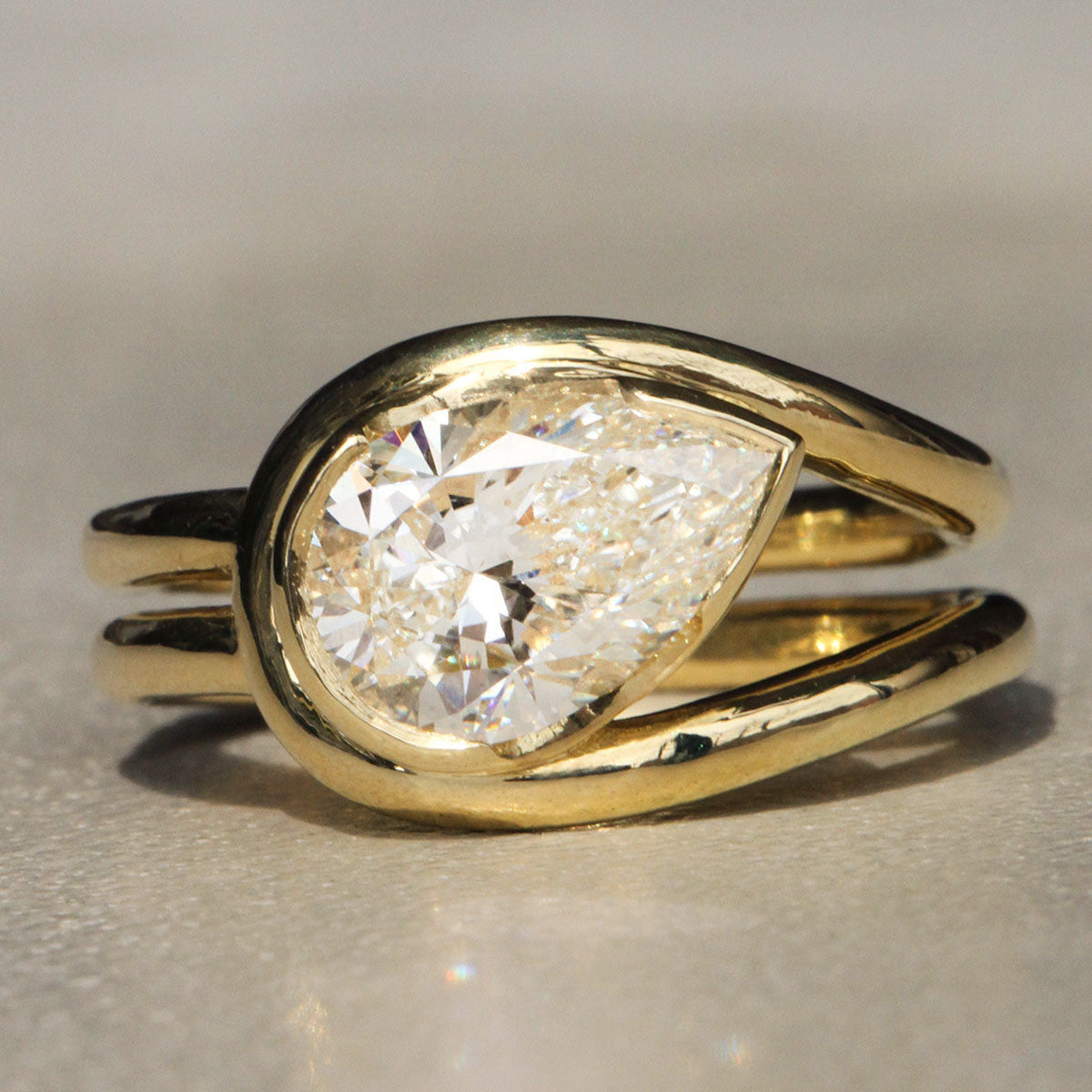 Loop Ring - Pear – Sophie Hughes